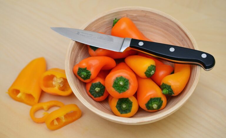 14 Basic Cuts Of Vegetables With Sizes - Visual Guide & Tips"